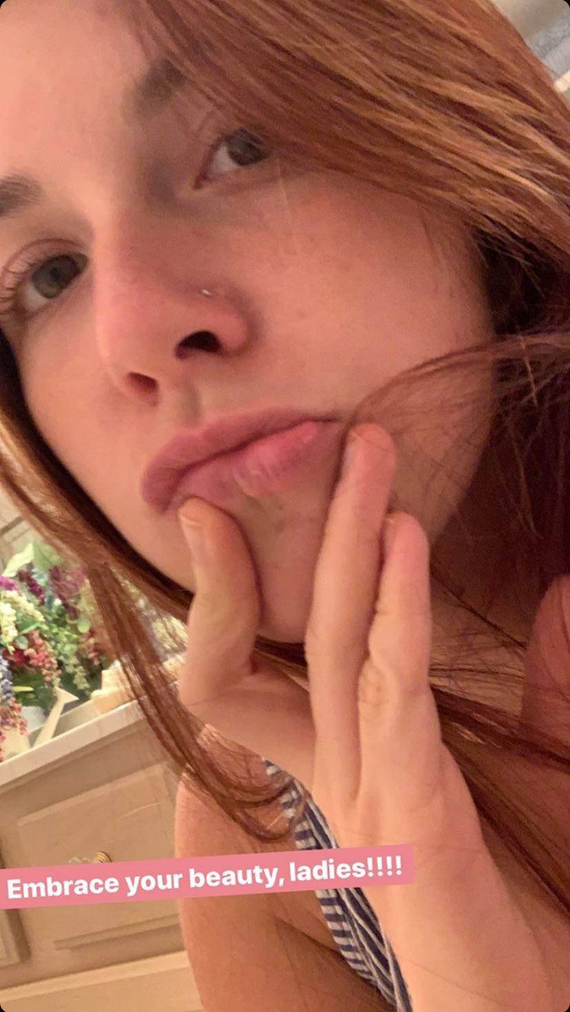 Embrace Yourself Selfie | Scrolller