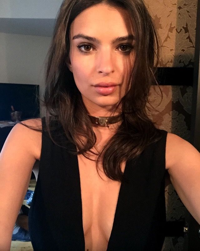 Emily Collared | Scrolller