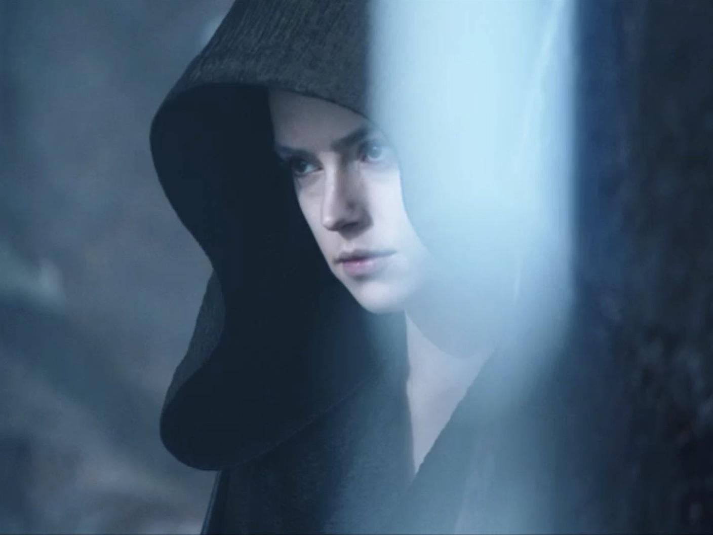 Empress Rey | Scrolller