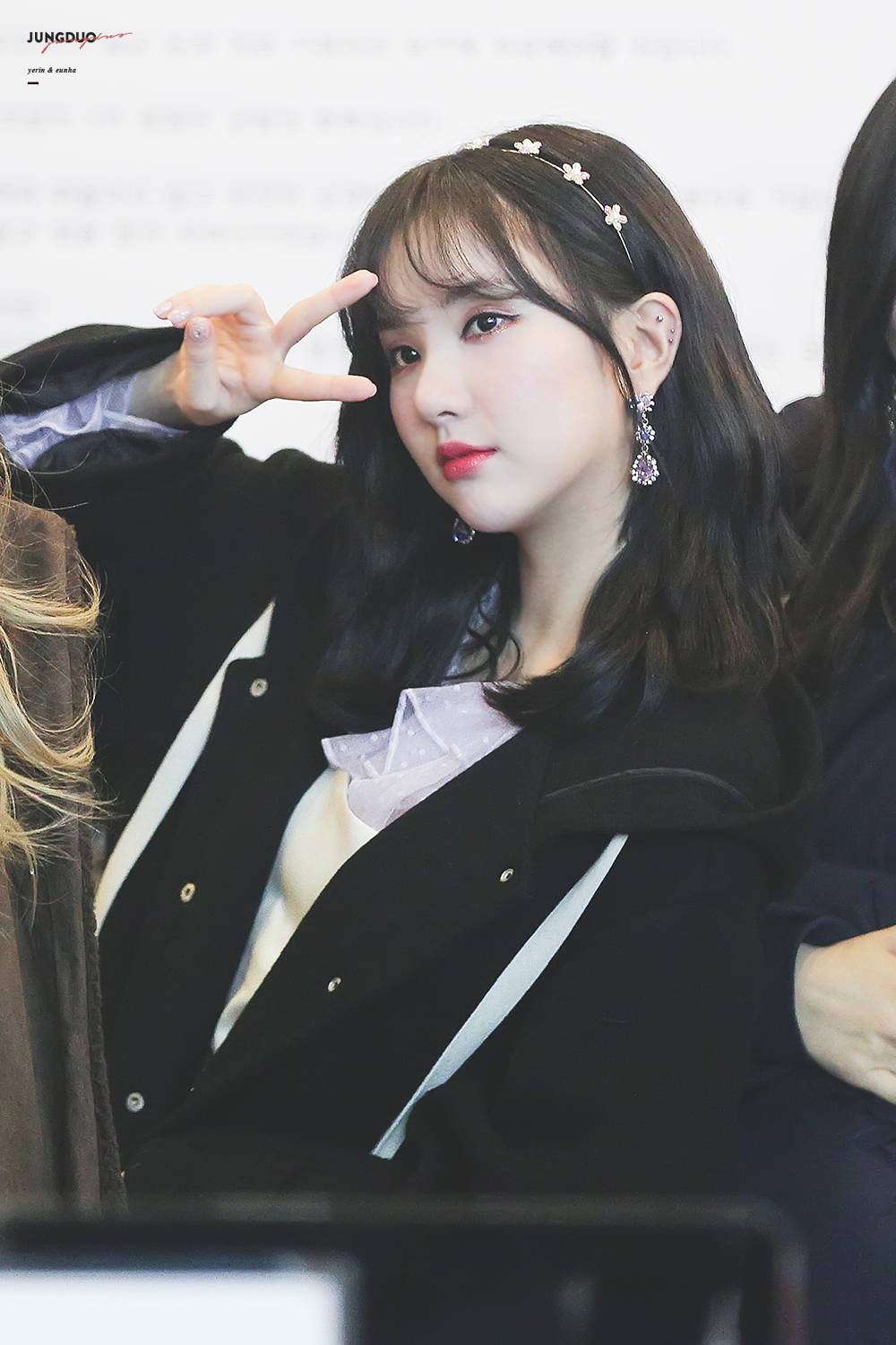 Eunha | Scrolller