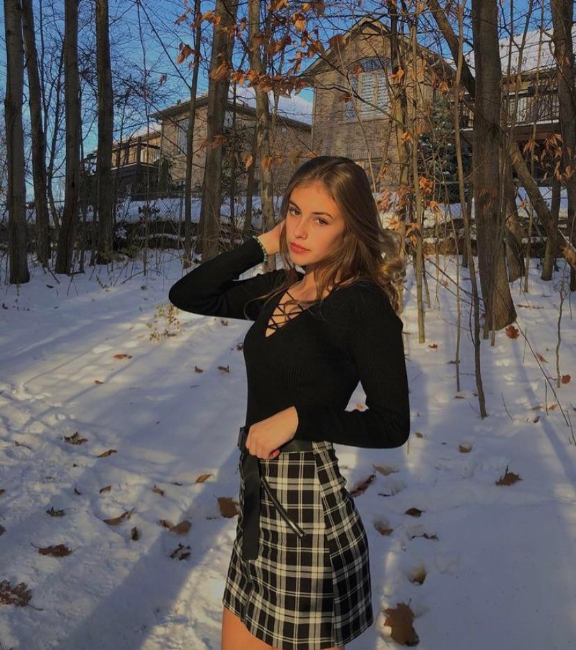 Eva Cudmore [IRTR] | Scrolller