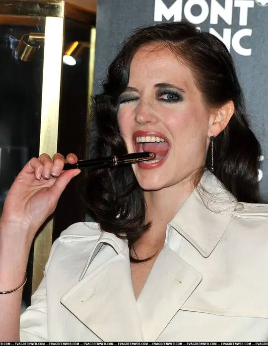 Eva Green Scrolller