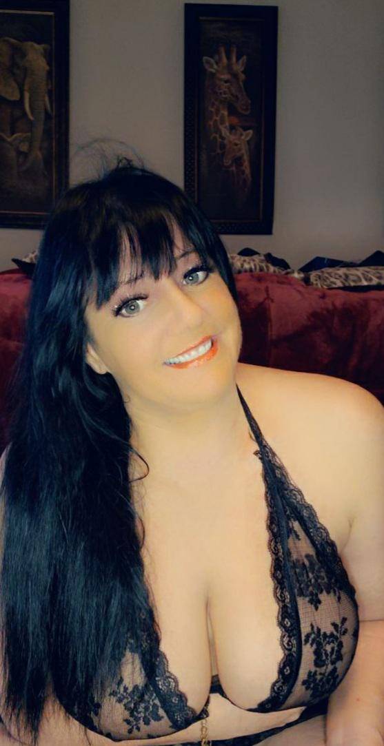 Everyone awake?!?) | Scrolller