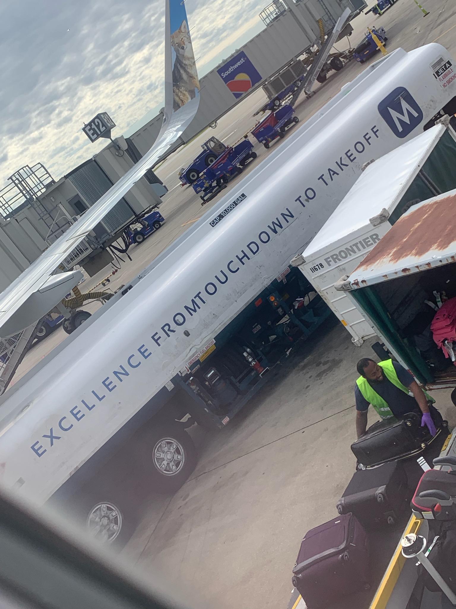 EXCELLENCE | Scrolller