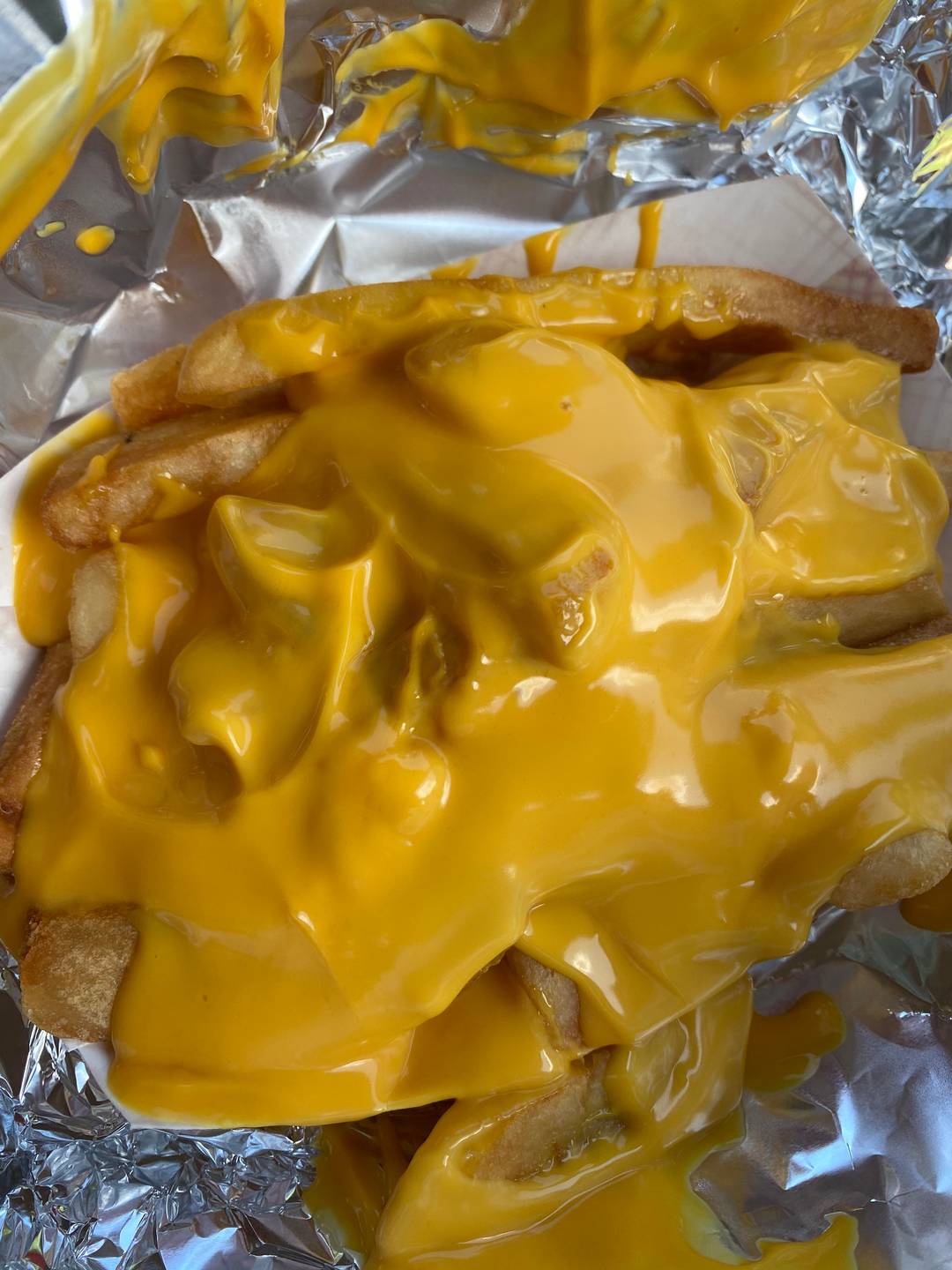 Extra cheese, please! | Scrolller