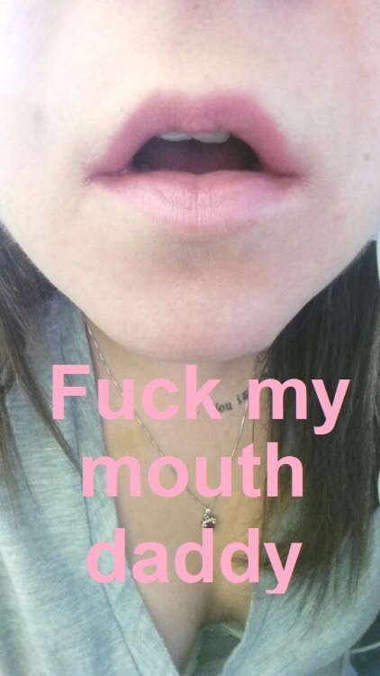 [F]uck my mouth daddy | Scrolller