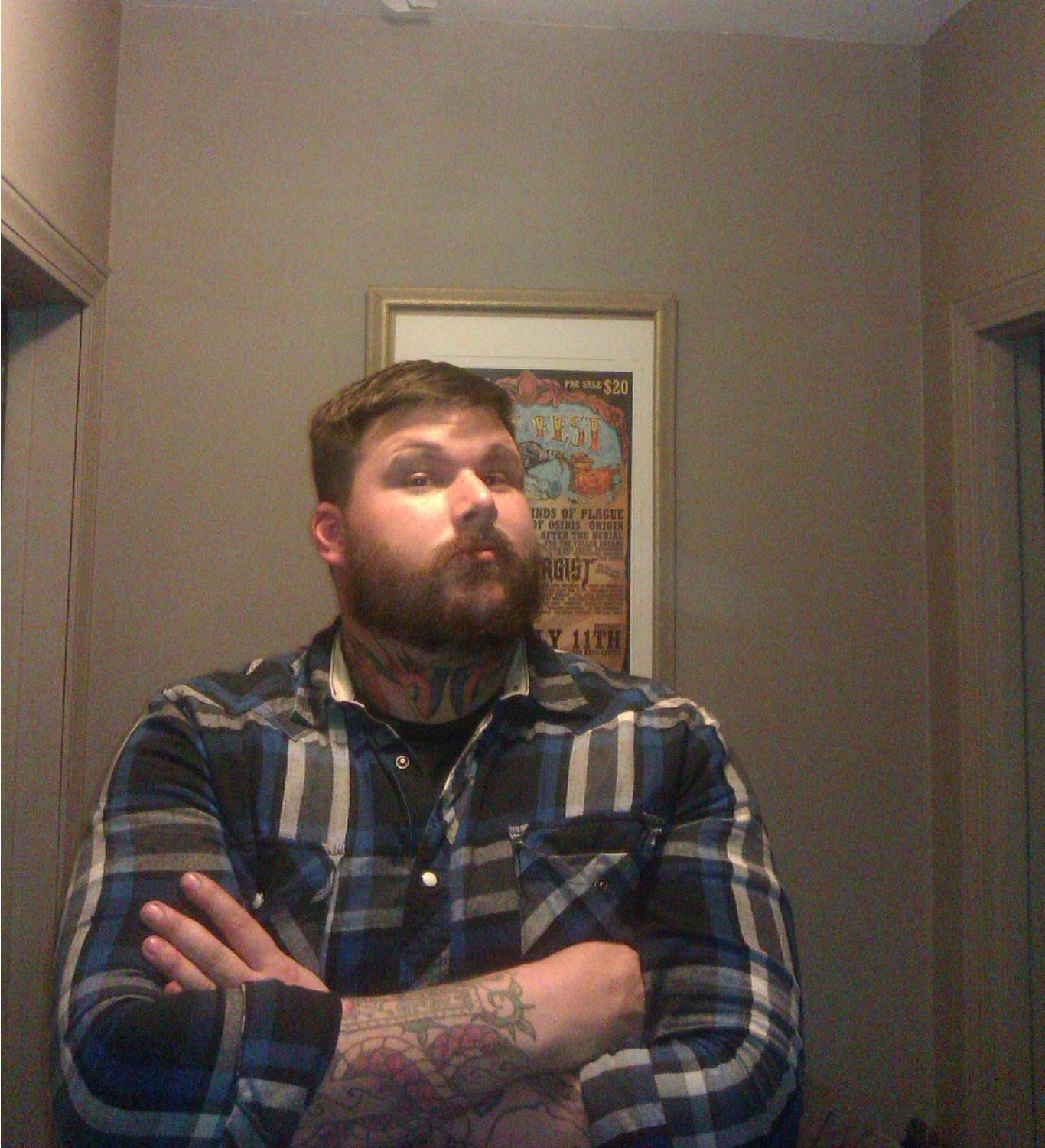 Fall = Beards and flannels | Scrolller