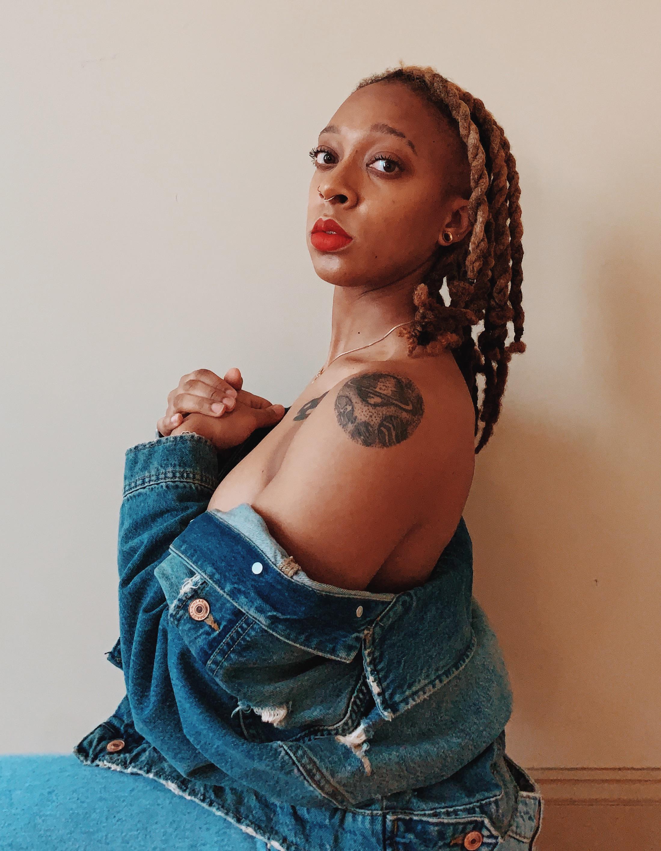 Fall denim 🍁 | Scrolller