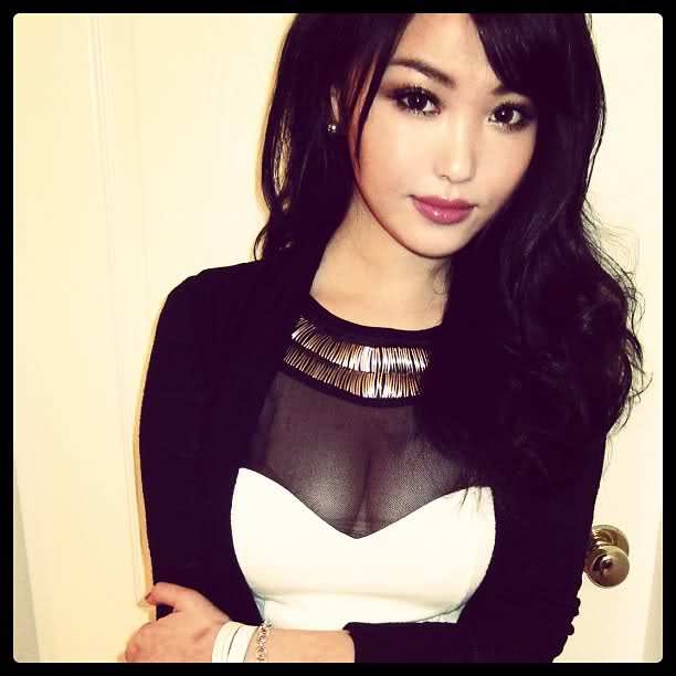 Fancy Outfit | Scrolller