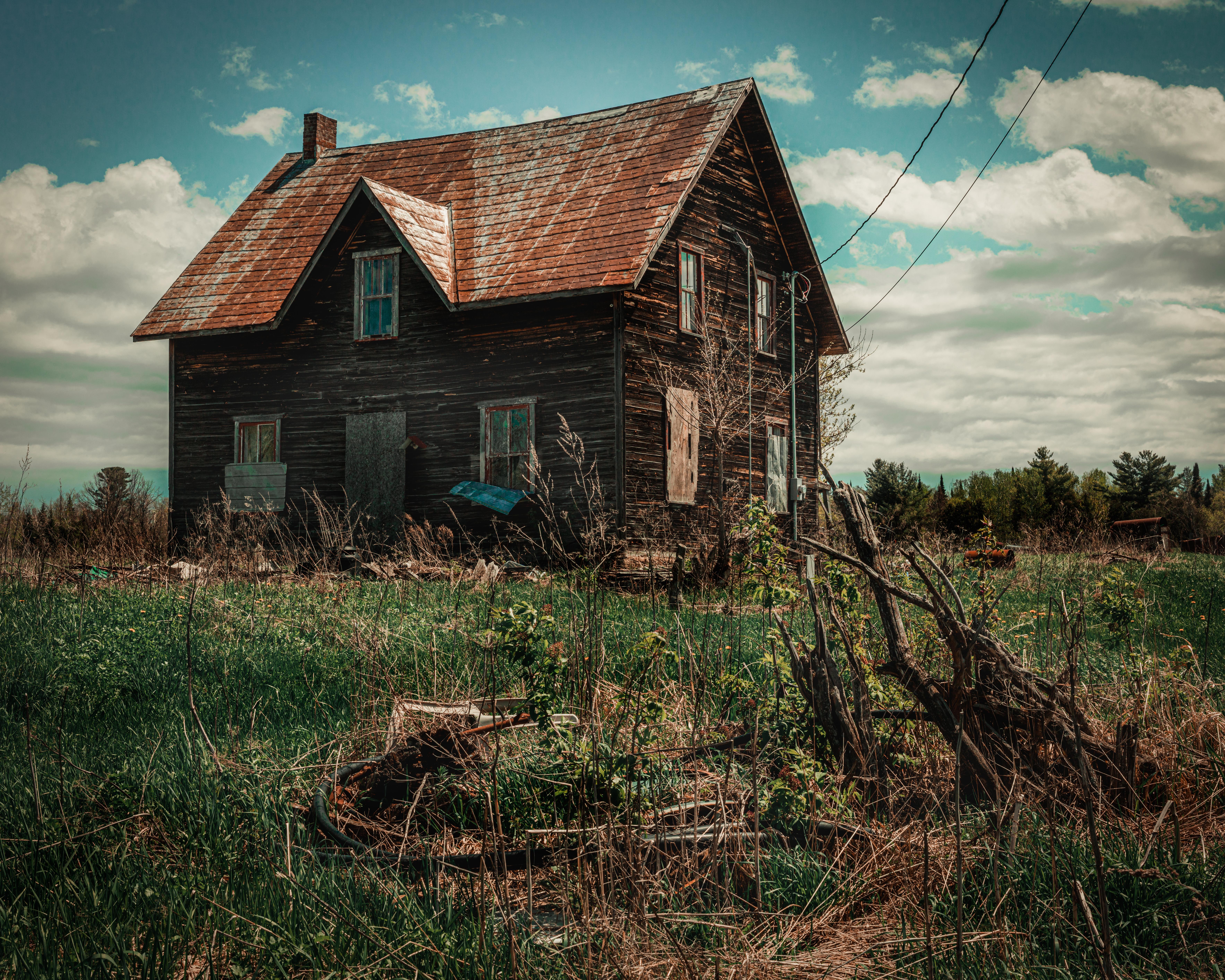 Farm House in Decay [OC] (7067x5654) | Scrolller