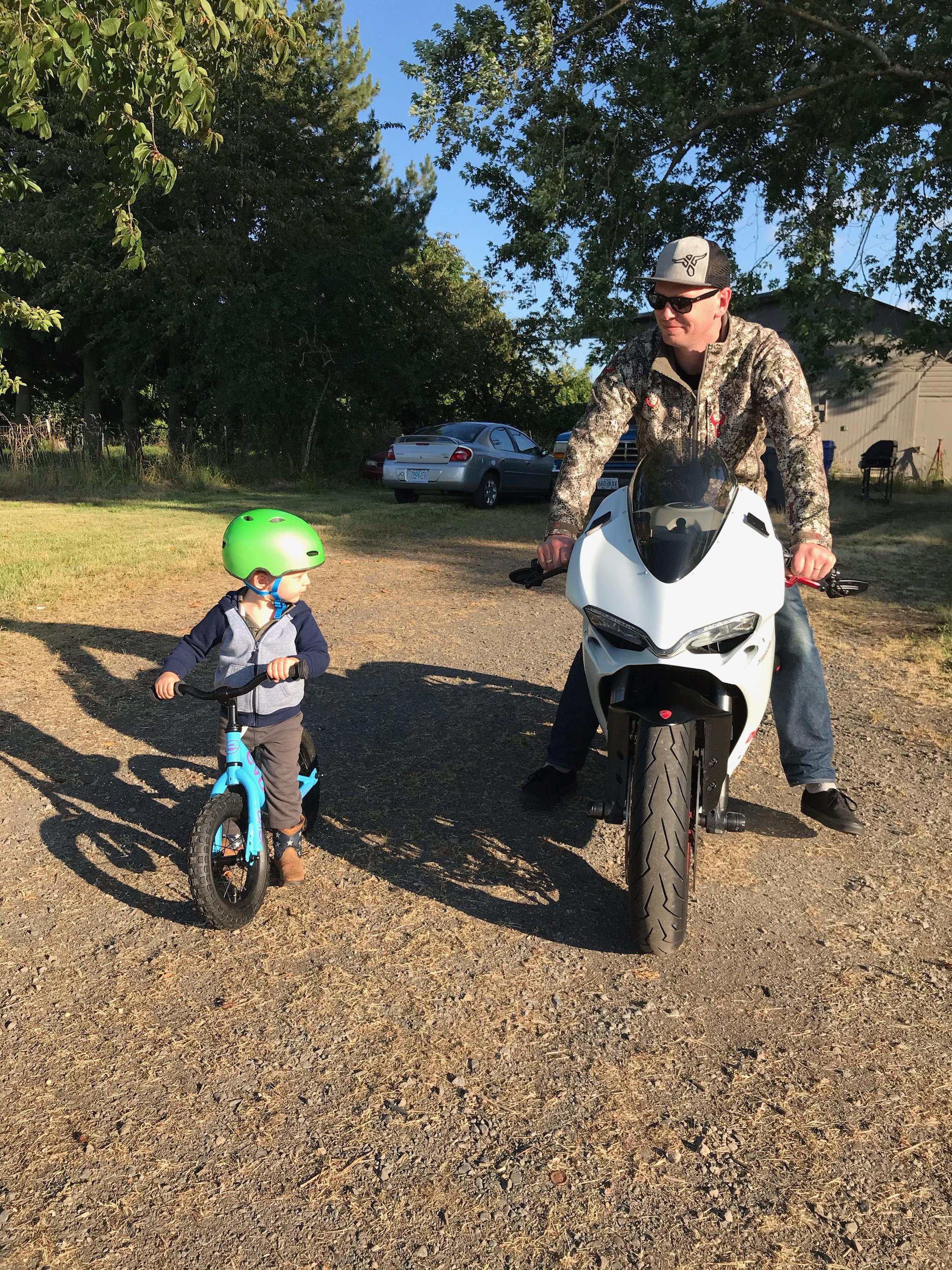 Father/son ride | Scrolller