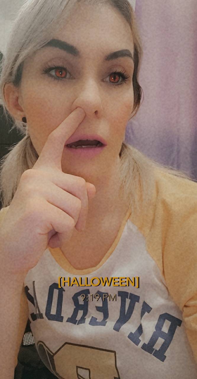 Feeling.. | Scrolller