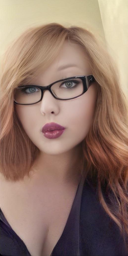 Feeling cute :* | Scrolller