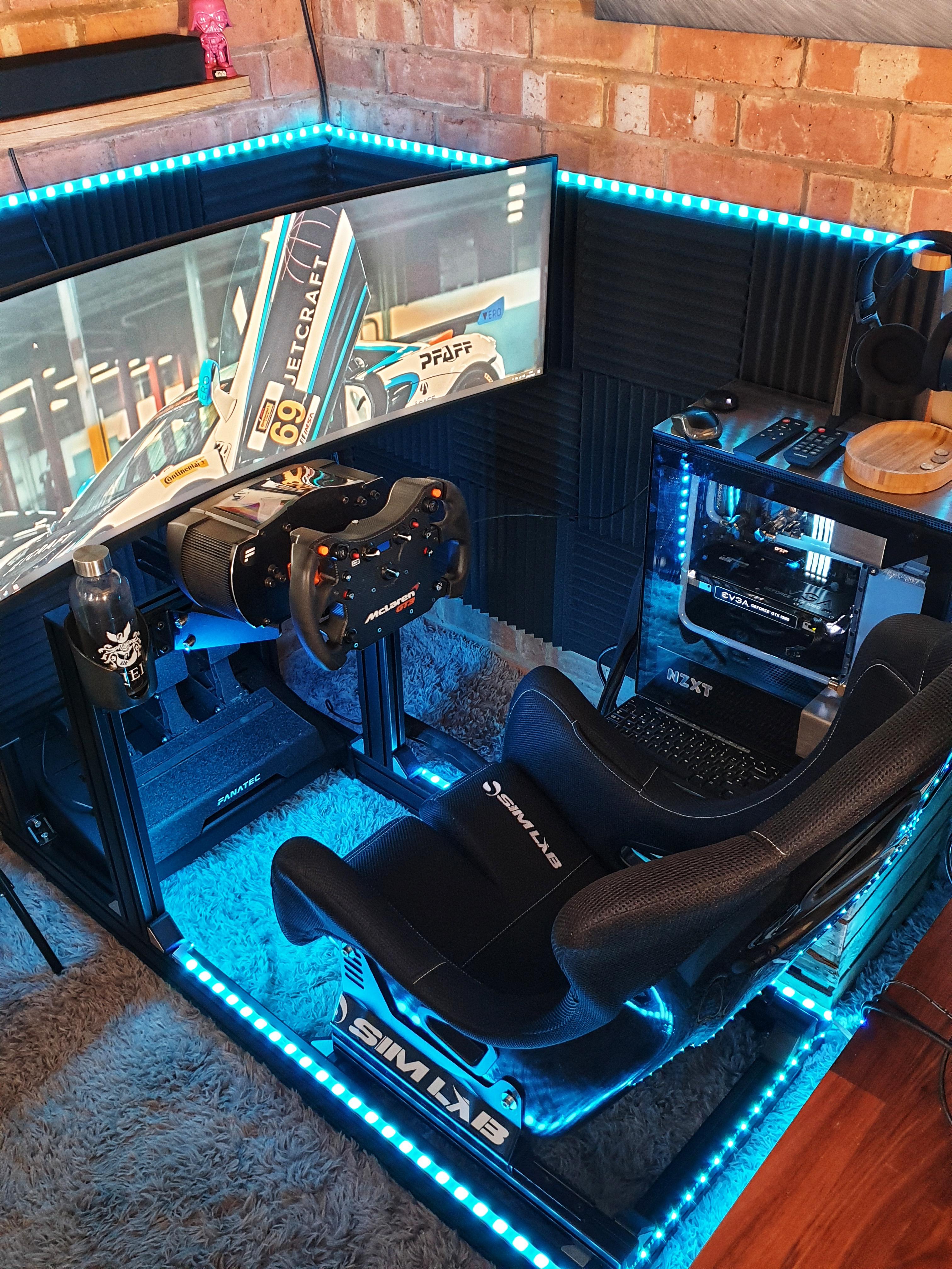 Feeling cute, might delete later... | Scrolller