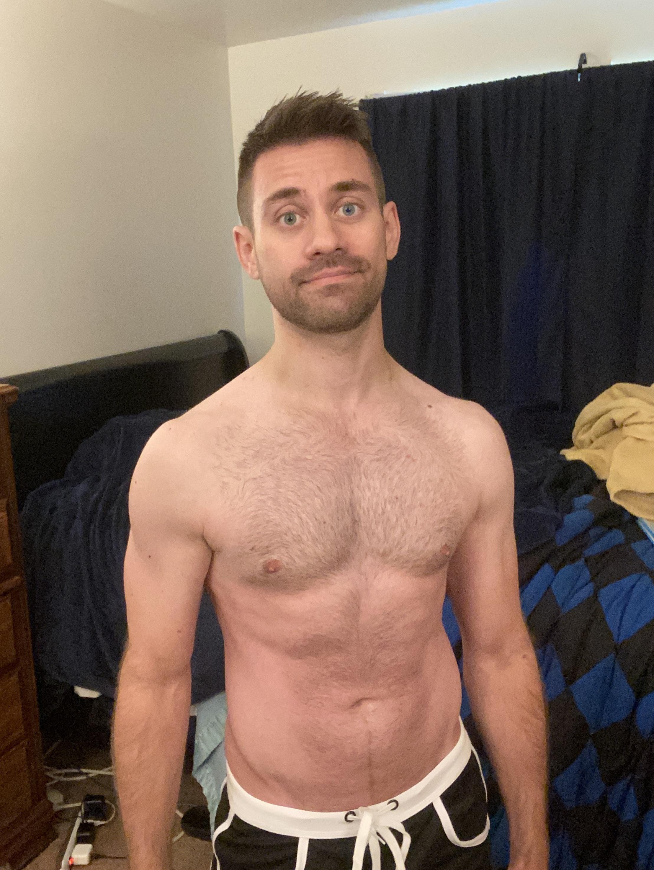 Feeling medium today 😝 | Scrolller