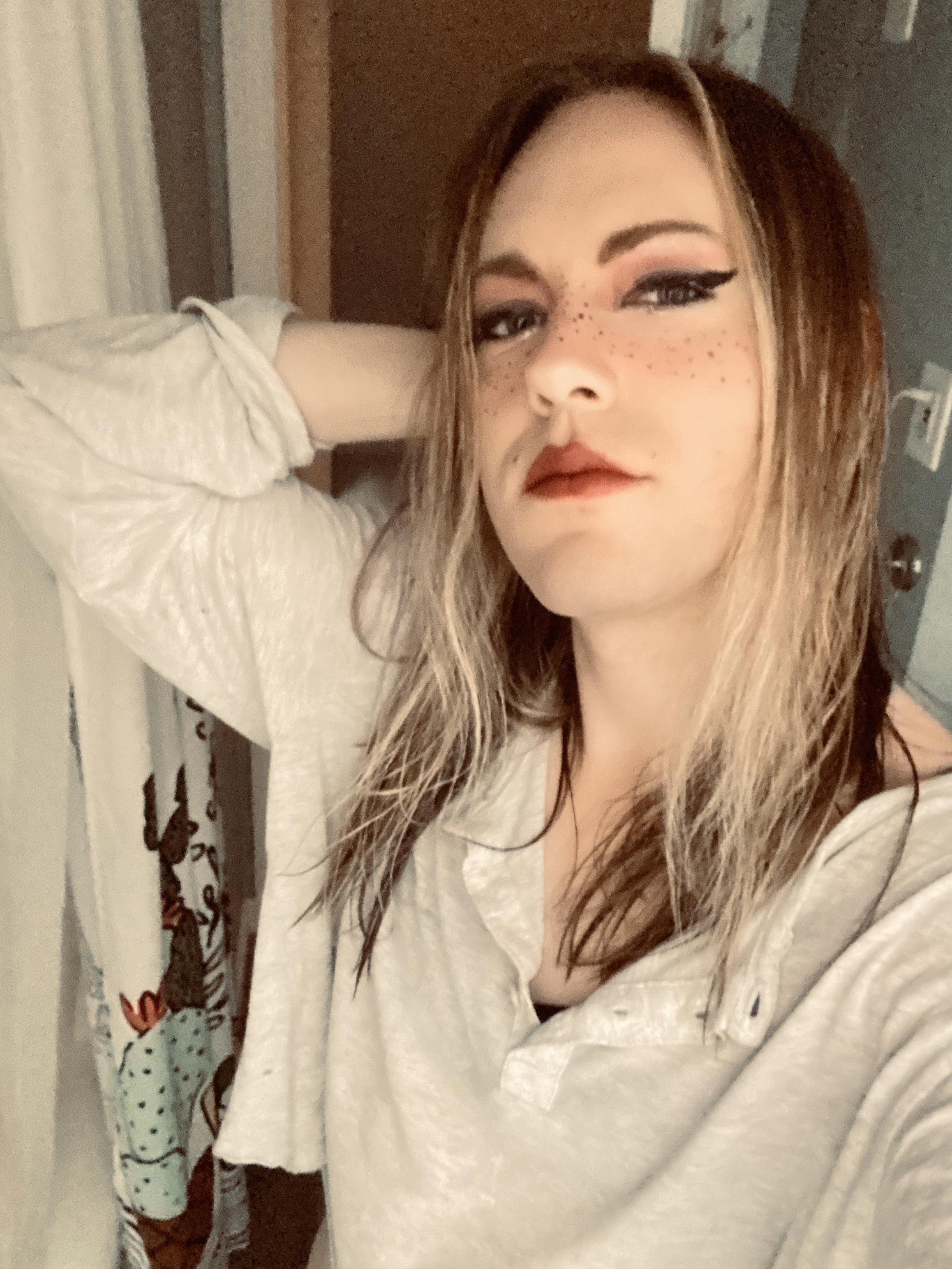 Feeling more confident lately 💋 | Scrolller