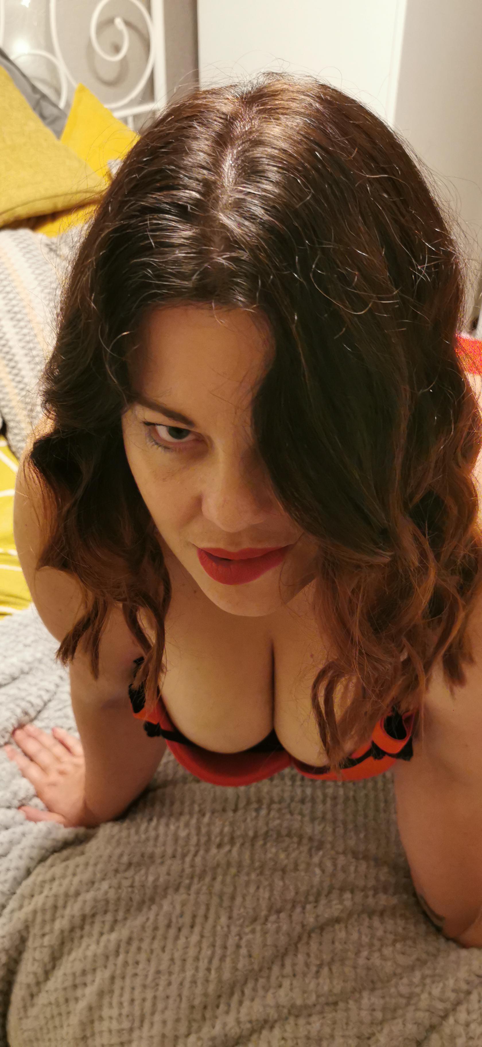 Feeling naughty | Scrolller