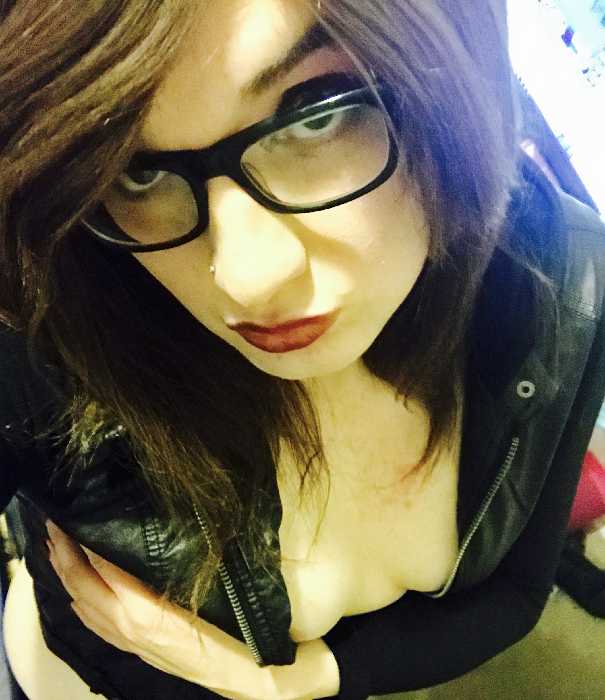 Feeling needy and horny... | Scrolller