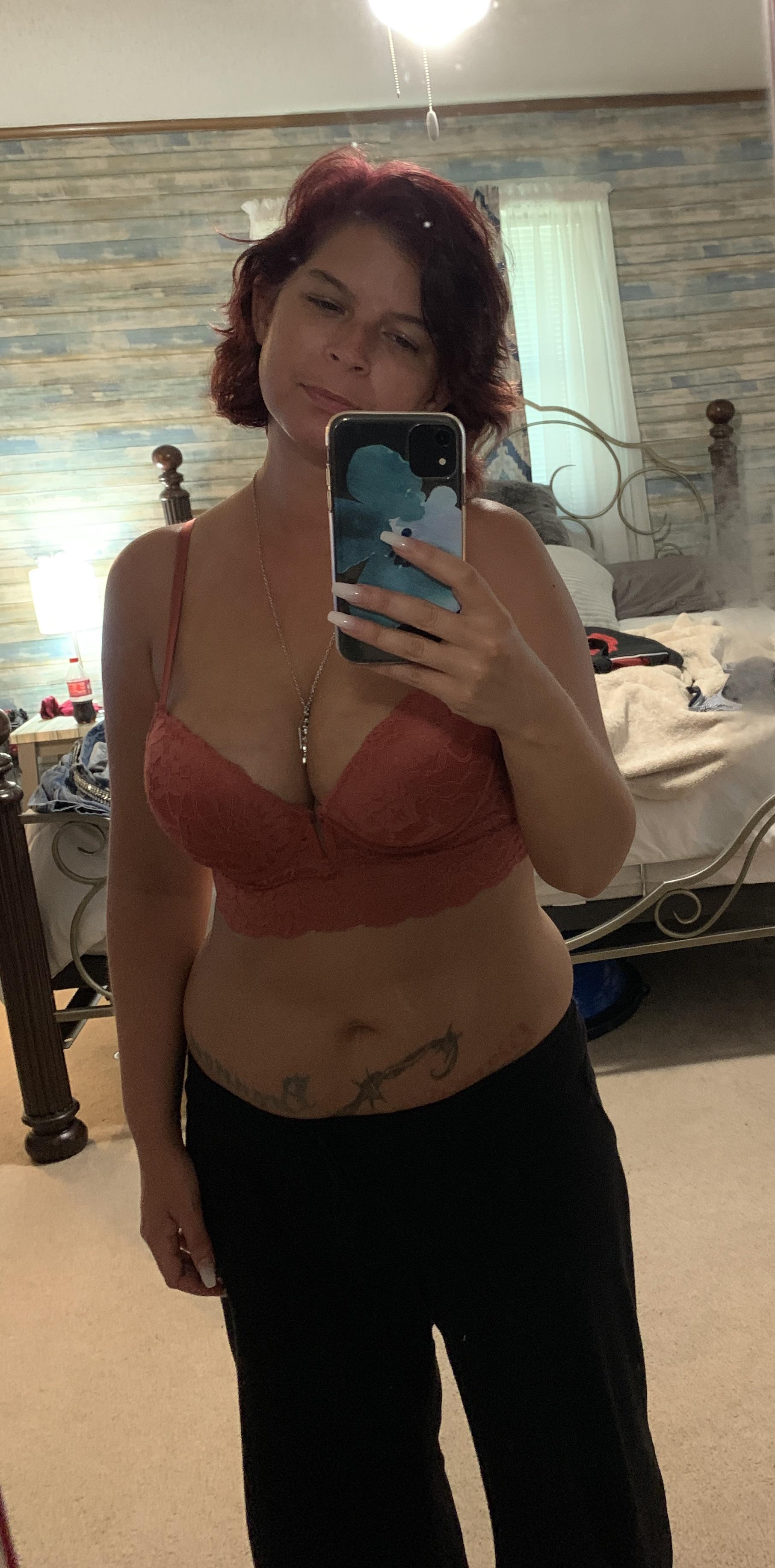 Feeling this color | Scrolller