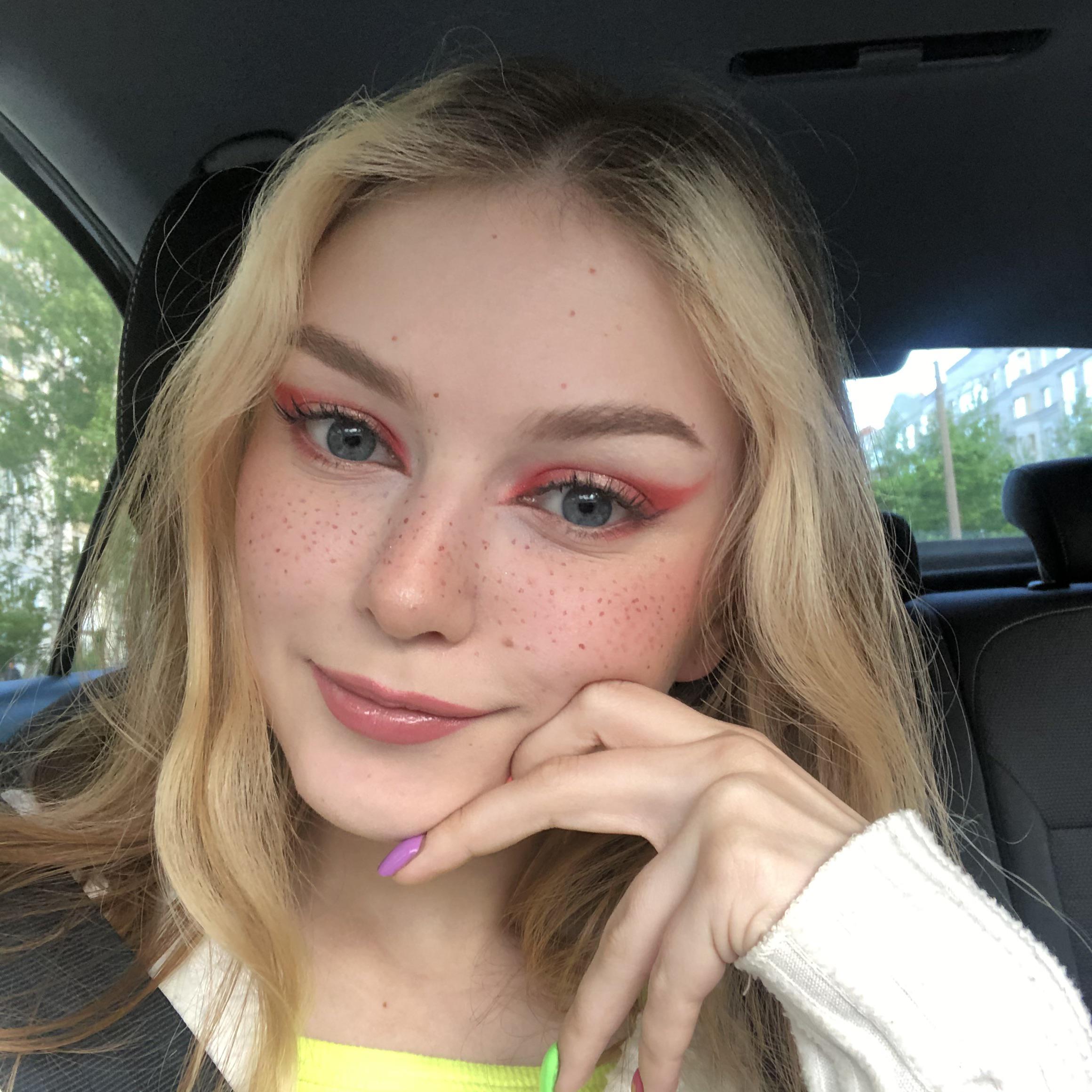 Feeling very cute today! | Scrolller