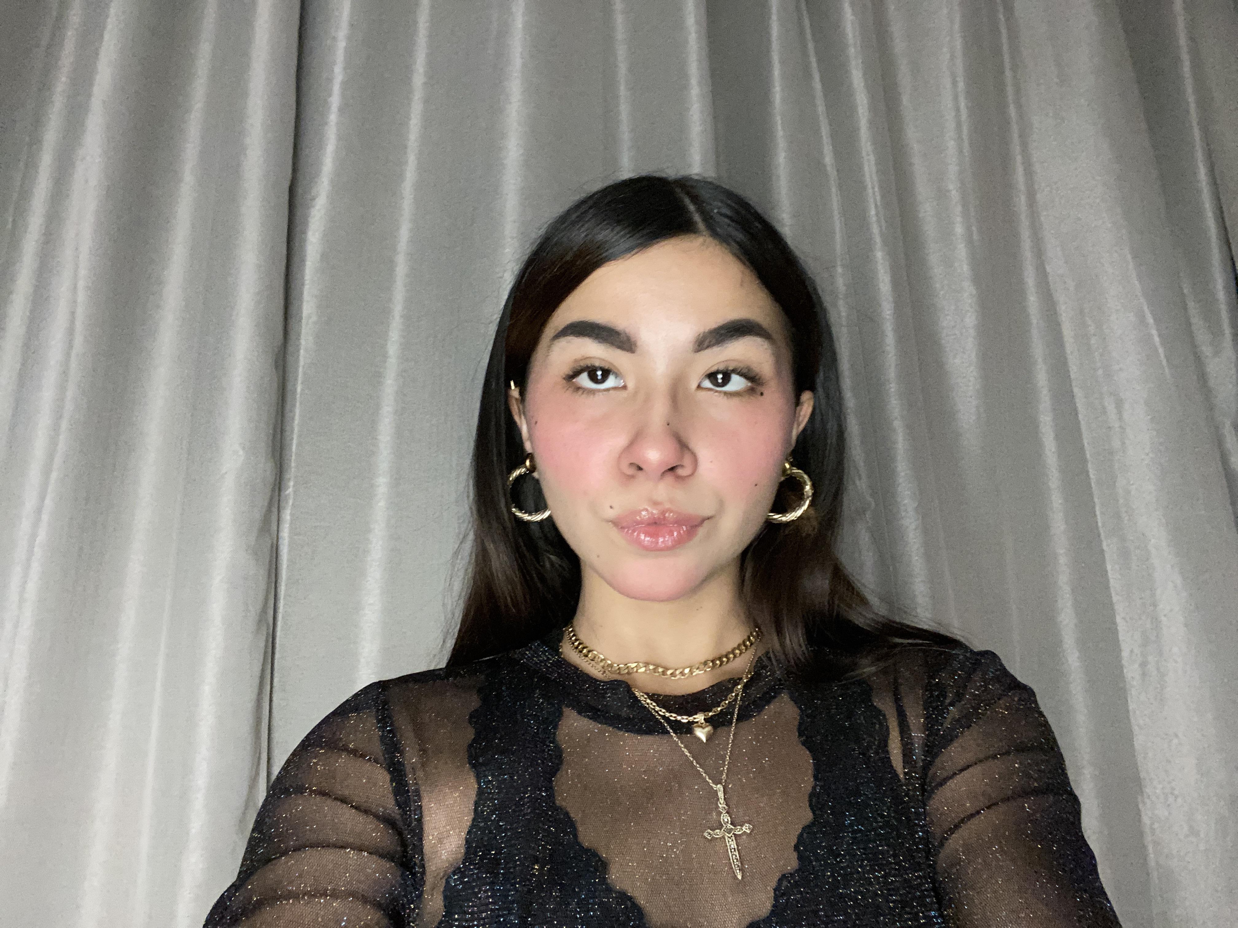 felt very femme for New Years :3 | Scrolller