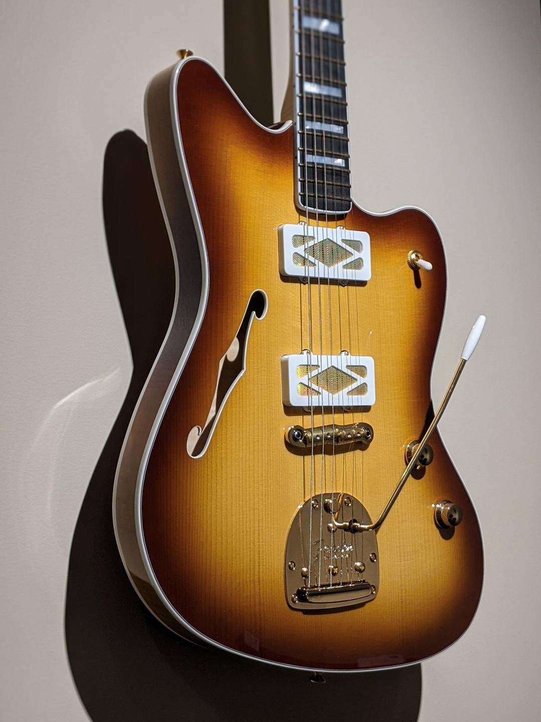 Fender Custom Shop Apprentice Built Jazzmaster | Scrolller