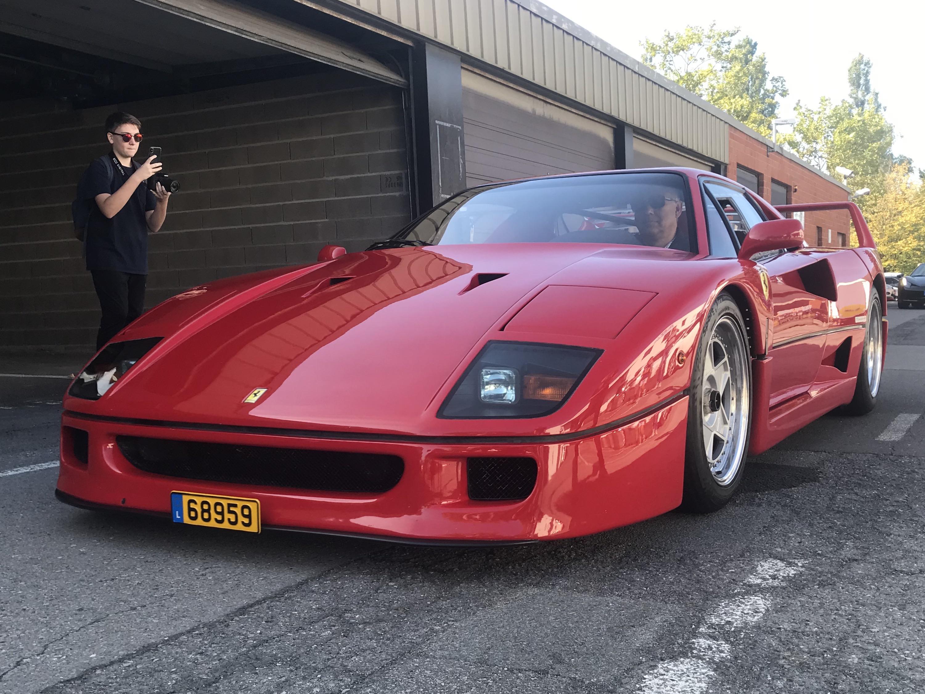 [Ferrari F40] | Scrolller