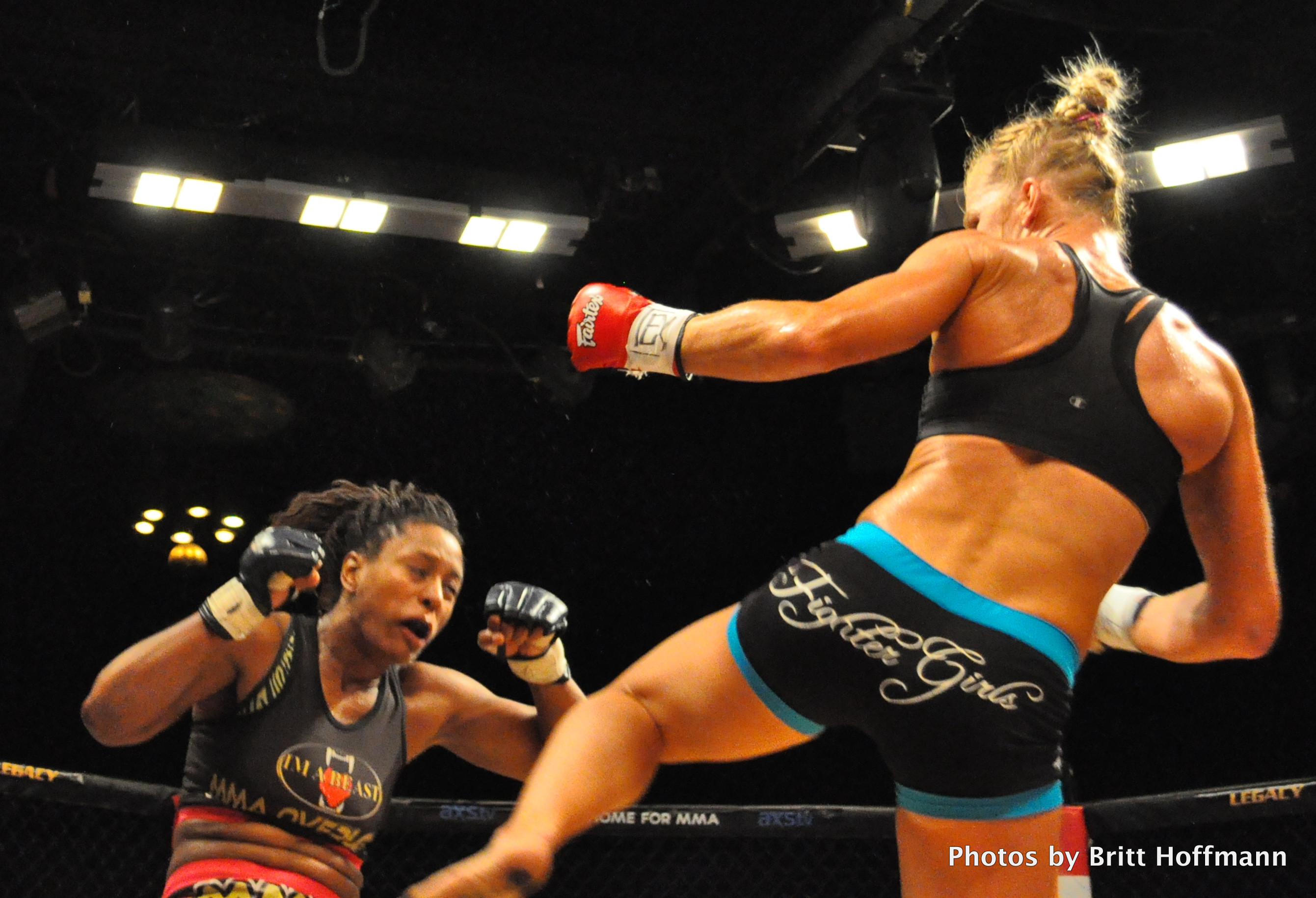 Fighter Girls | Scrolller