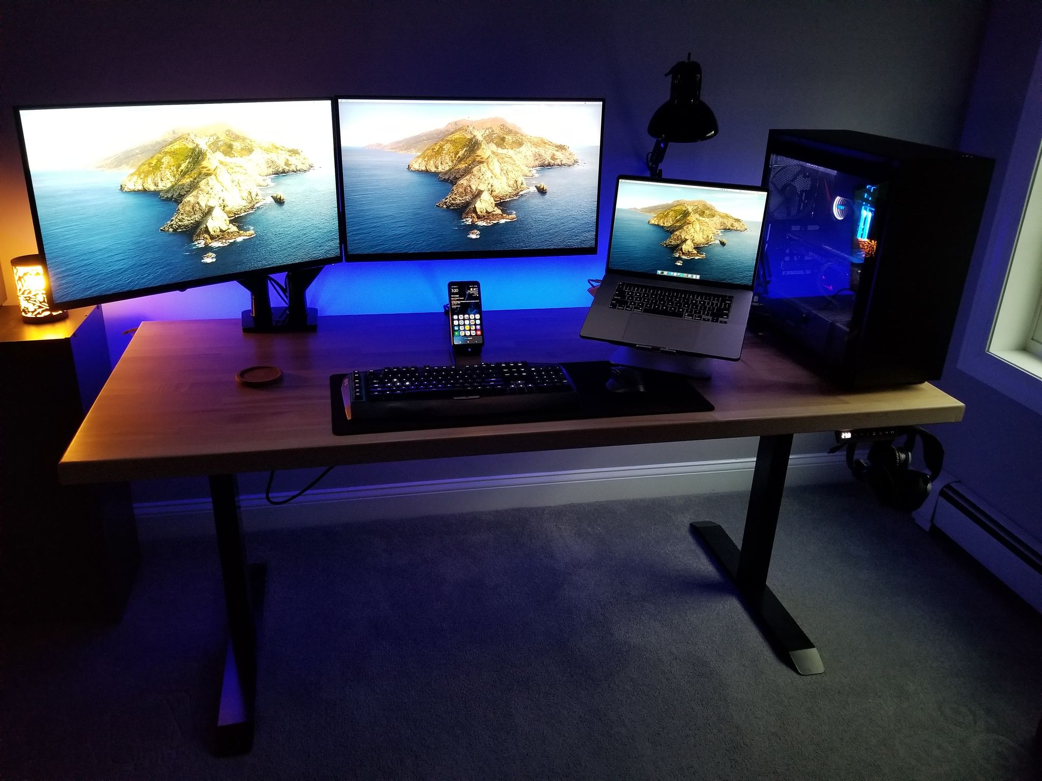 Finally finished the WFH/gaming setup | Scrolller