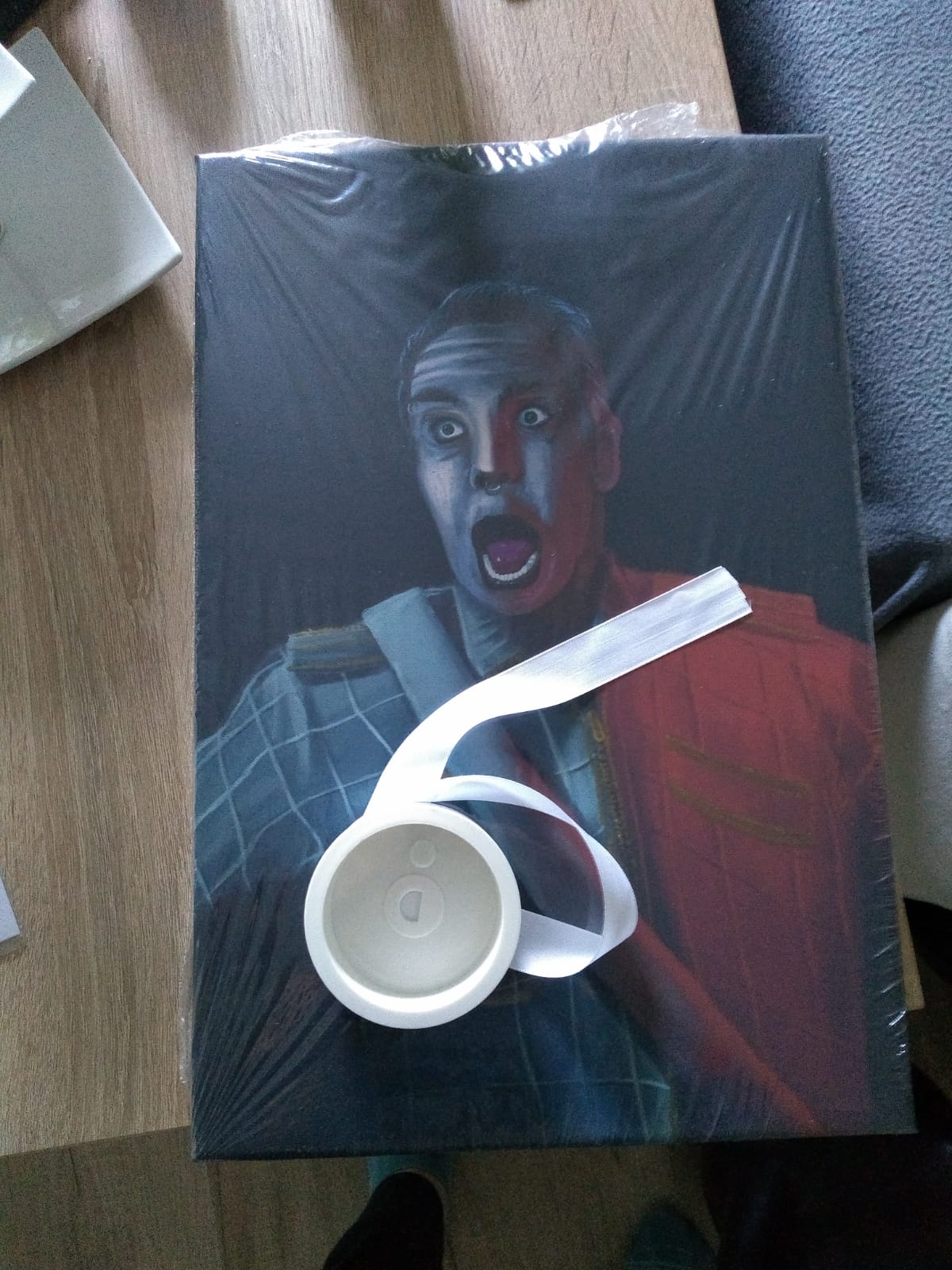 Finally ready to wrap | Scrolller