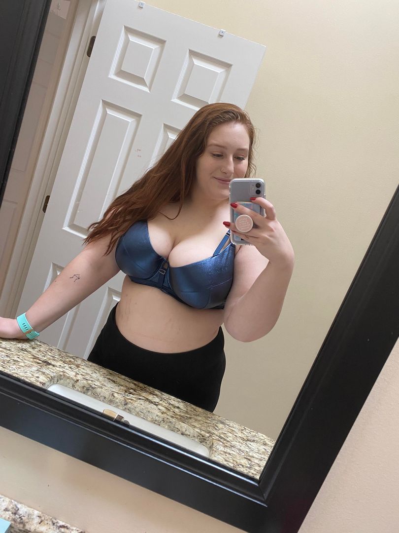 Finally wearing this cute bra and wanted to show it off! | Scrolller