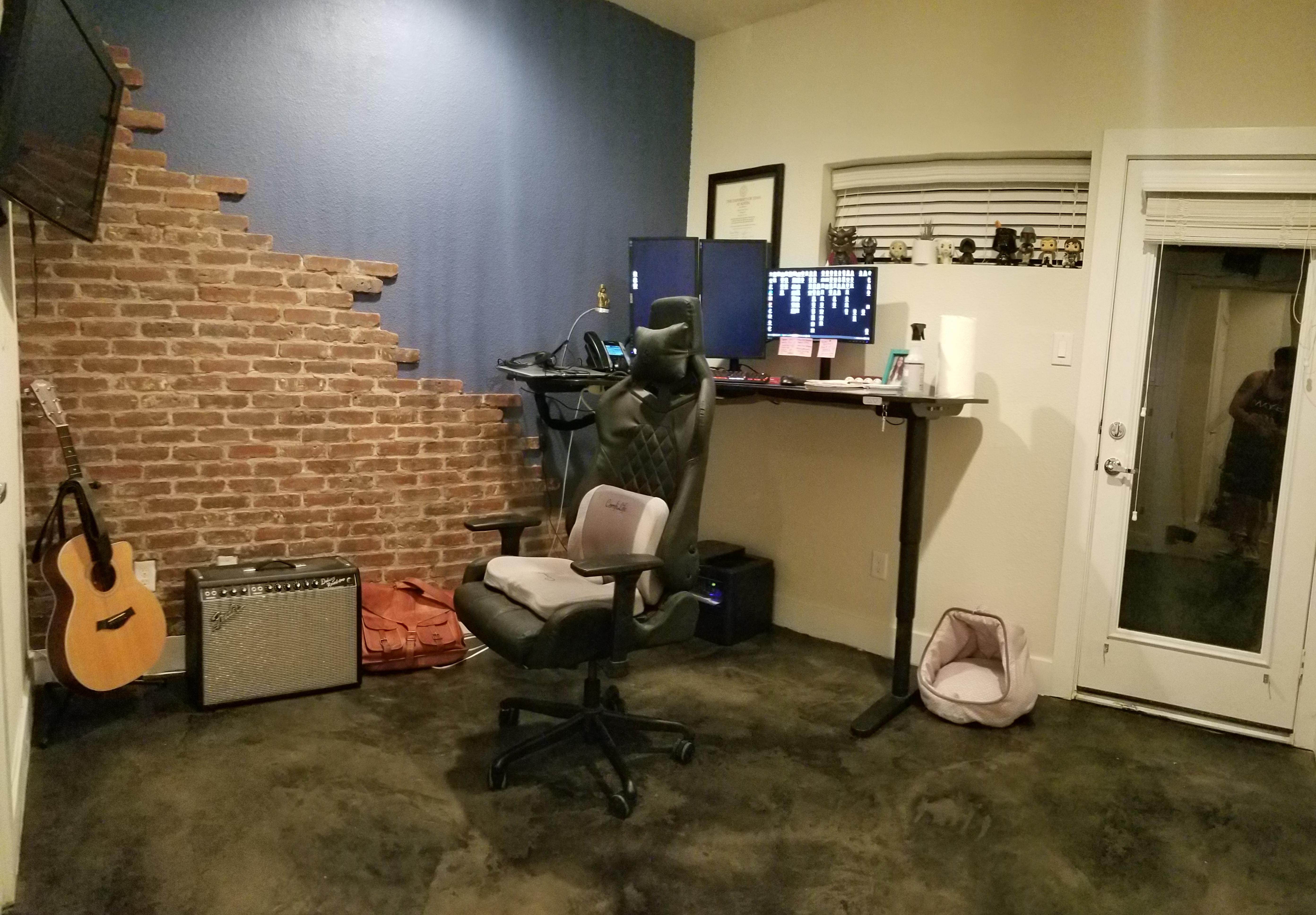 Finished home office decor. | Scrolller