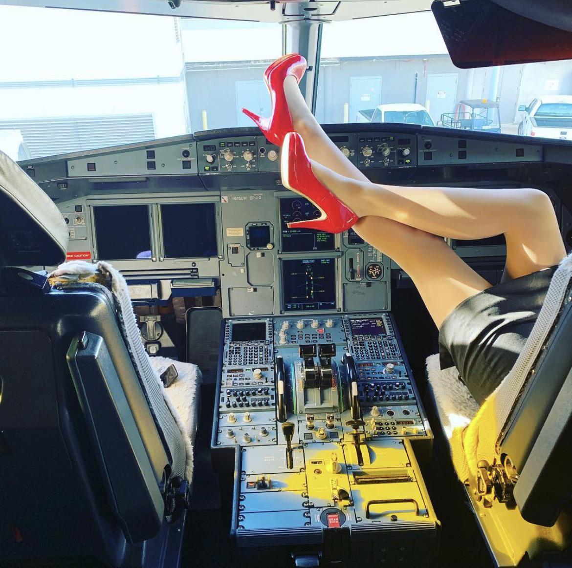 First officer Ms shiny heels | Scrolller