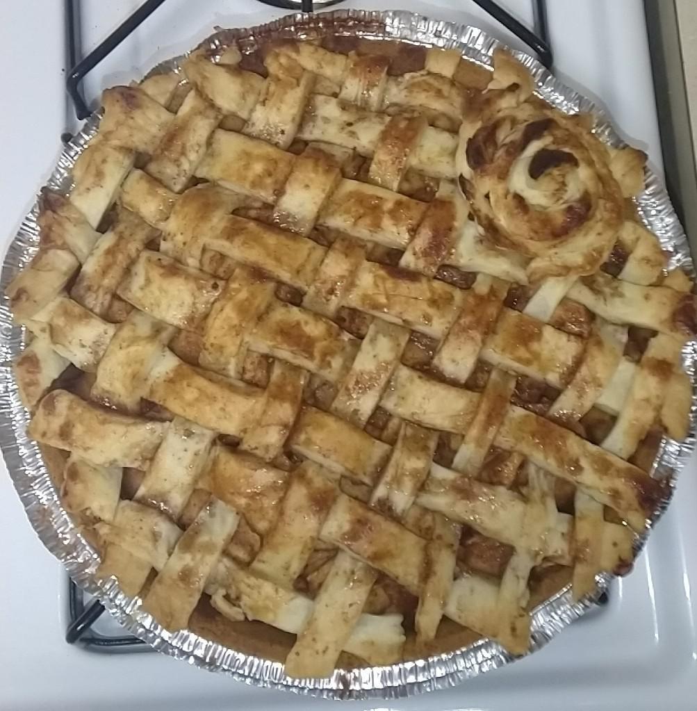 First pie I ever made for my fiancee, he'd probably marry apple pies instead if it were legal ...