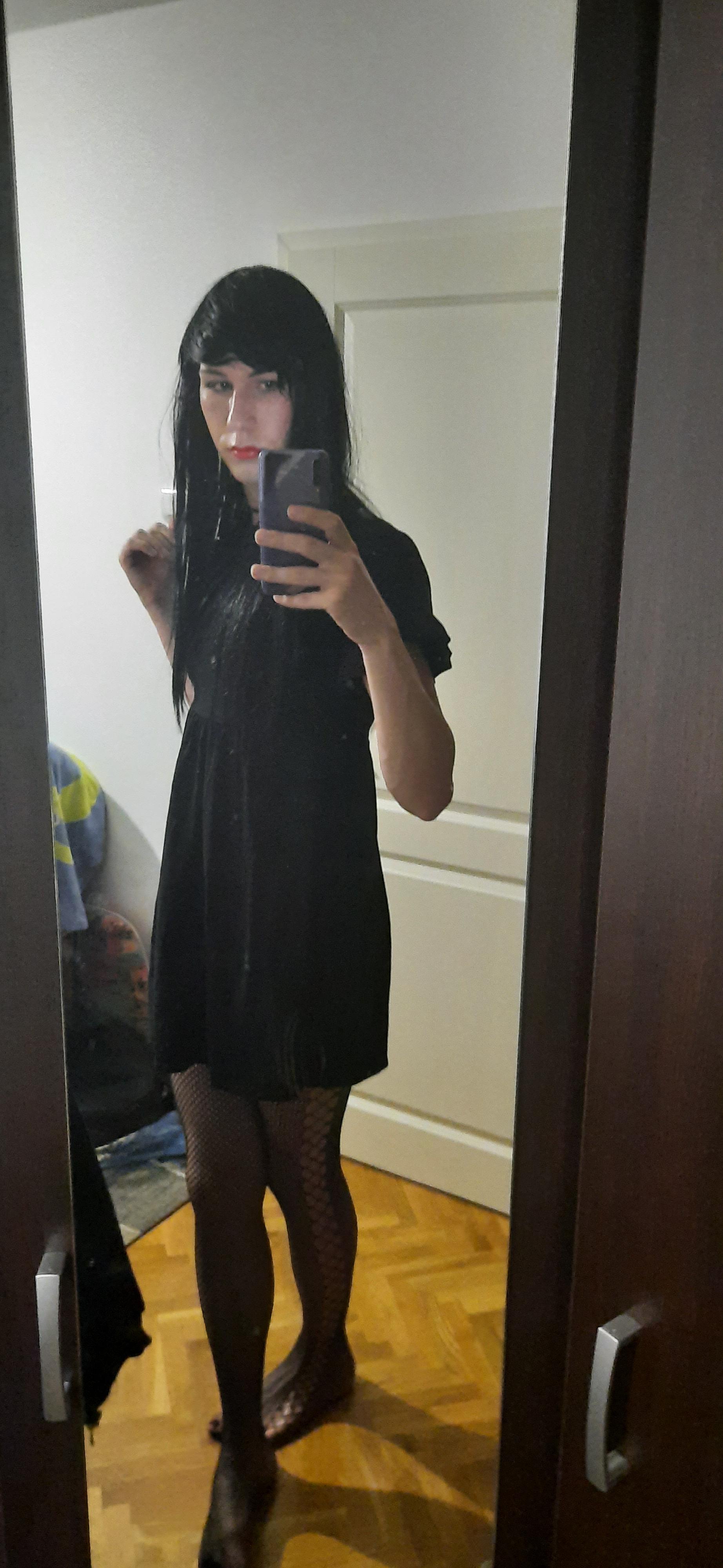 First time posting be gentle UwU | Scrolller