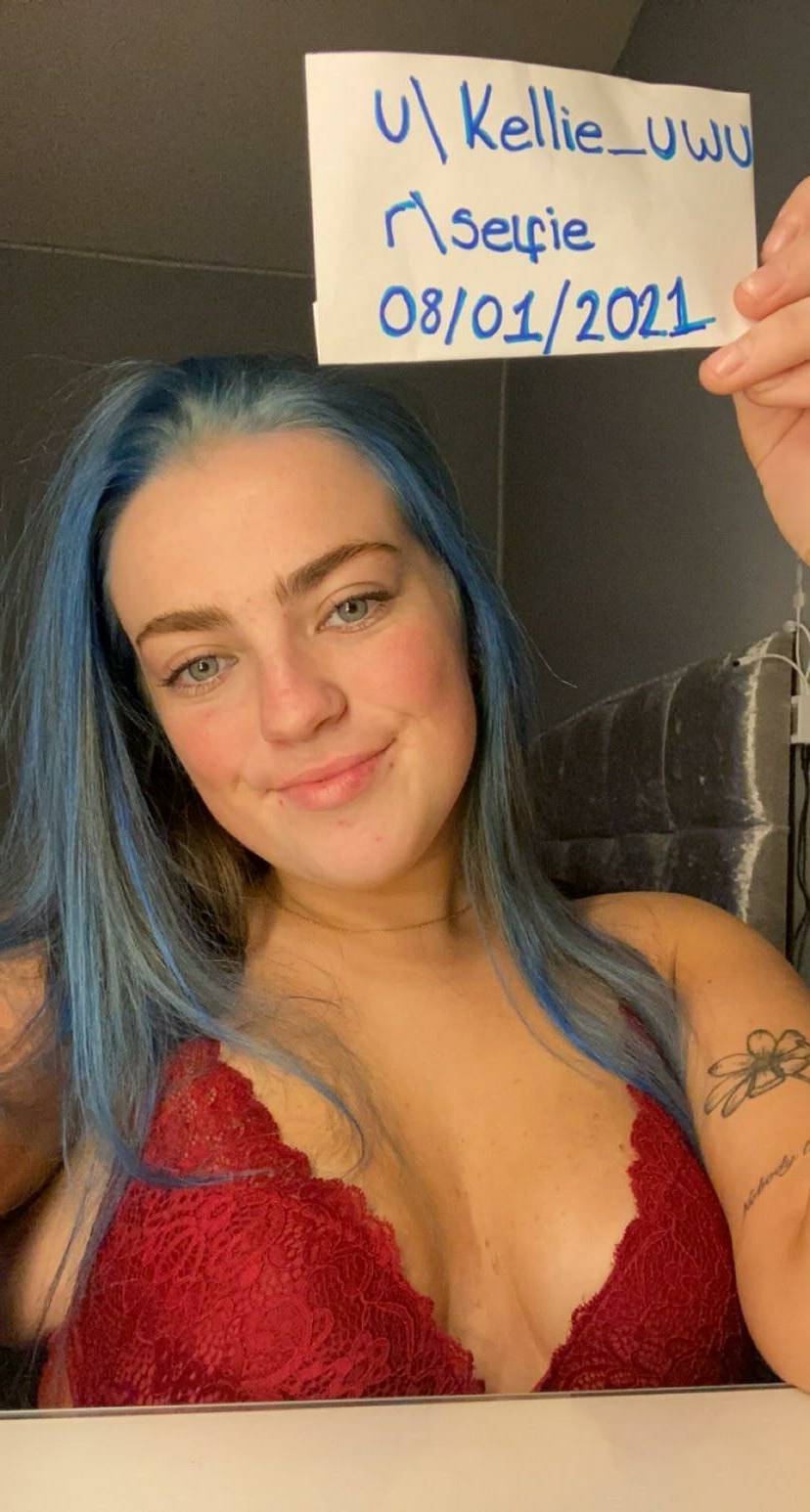 First Post! Make it a Verification selfie [Over 18] | Scrolller