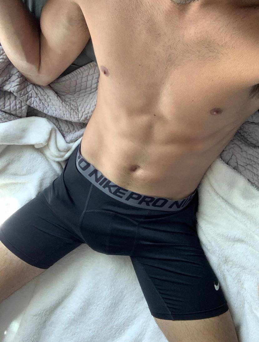 Discover more like Twinks: Stroke with me and Related Content | Scrolller