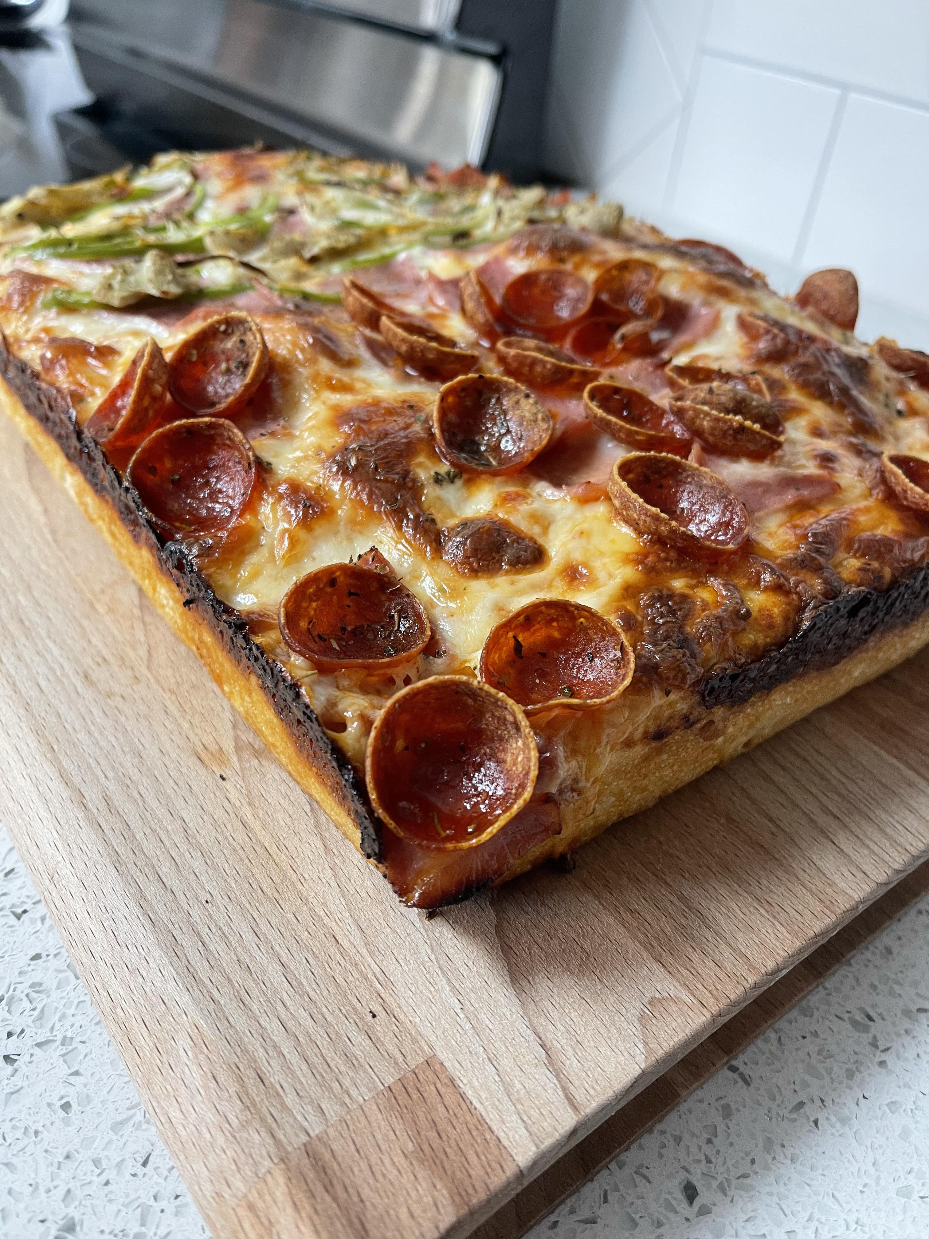 First time deep dish pizza | Scrolller