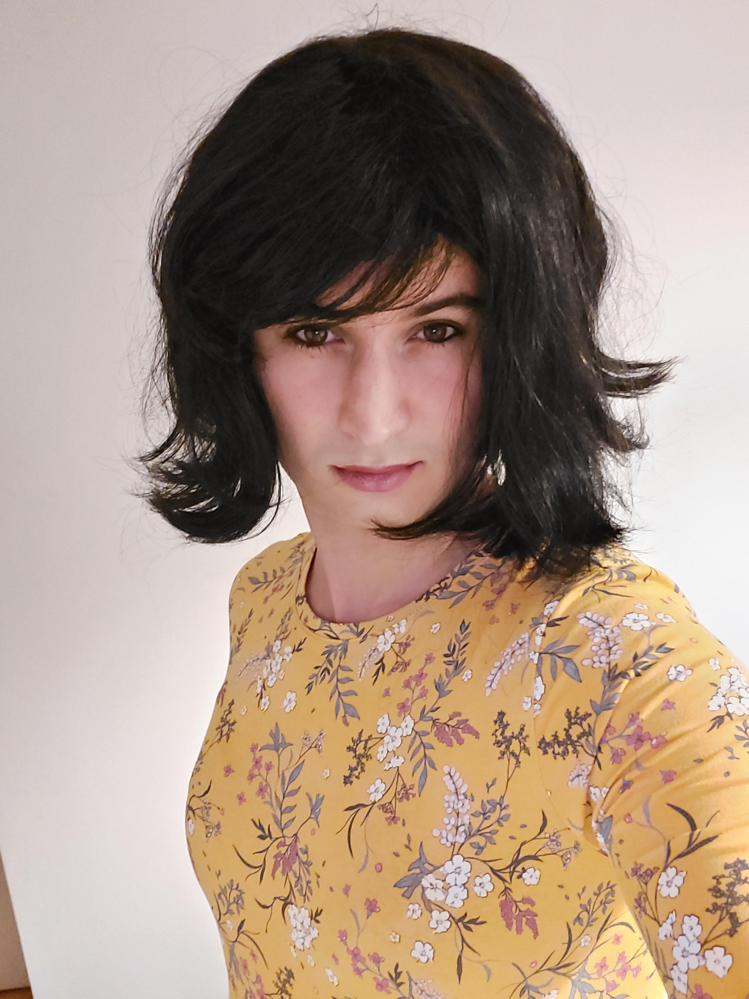 First time posting my whole face. I'm a 26 yo sissy in the closet ... First time posting my whole face. I'm a 26 yo sissy in the closet ...