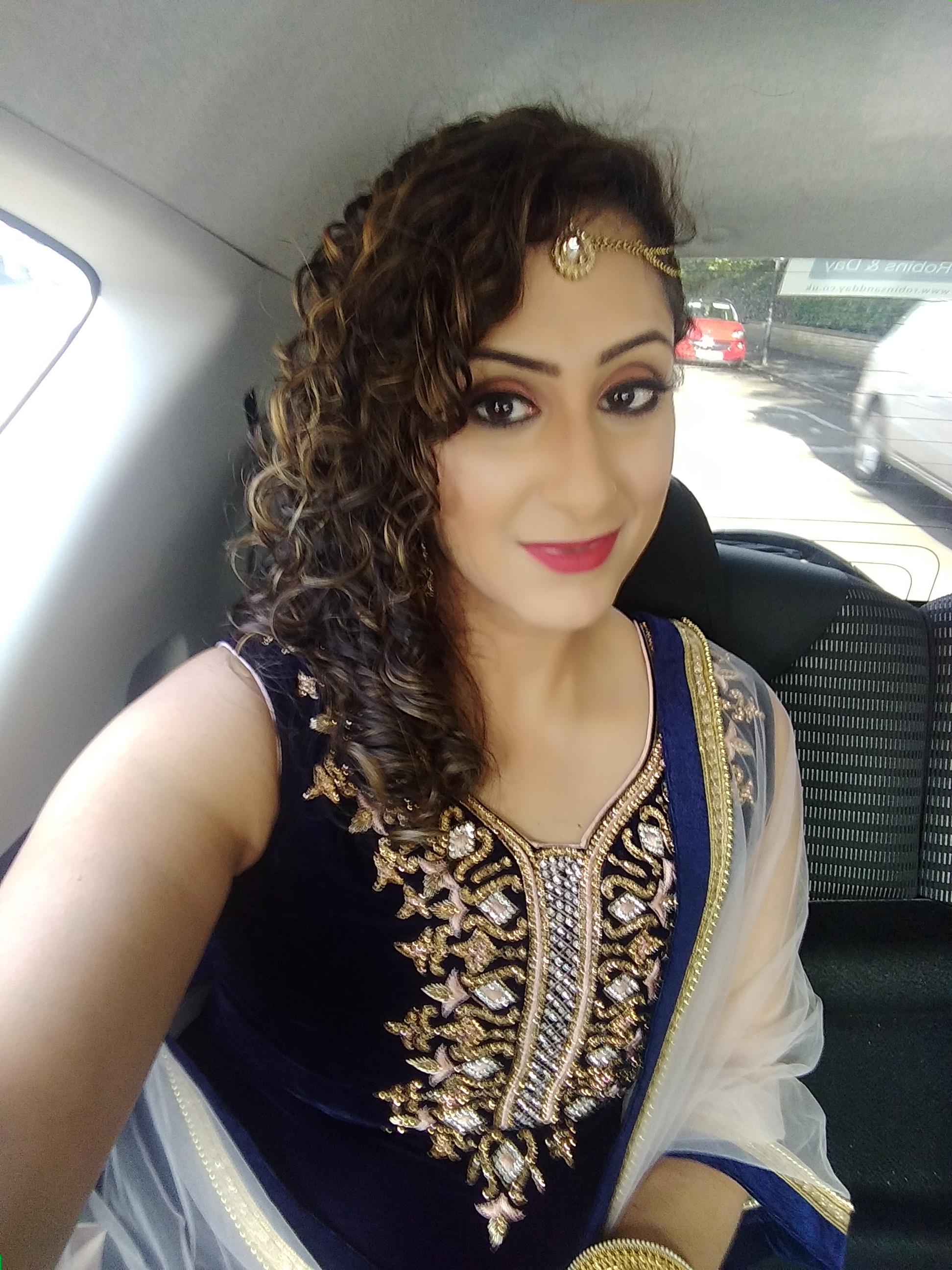 First time rocking my natural curls to a wedding! | Scrolller