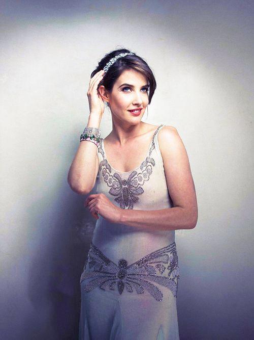 Flapper Dream Girl | Scrolller