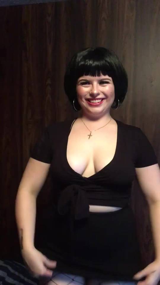 Flashing and hanging | Scrolller