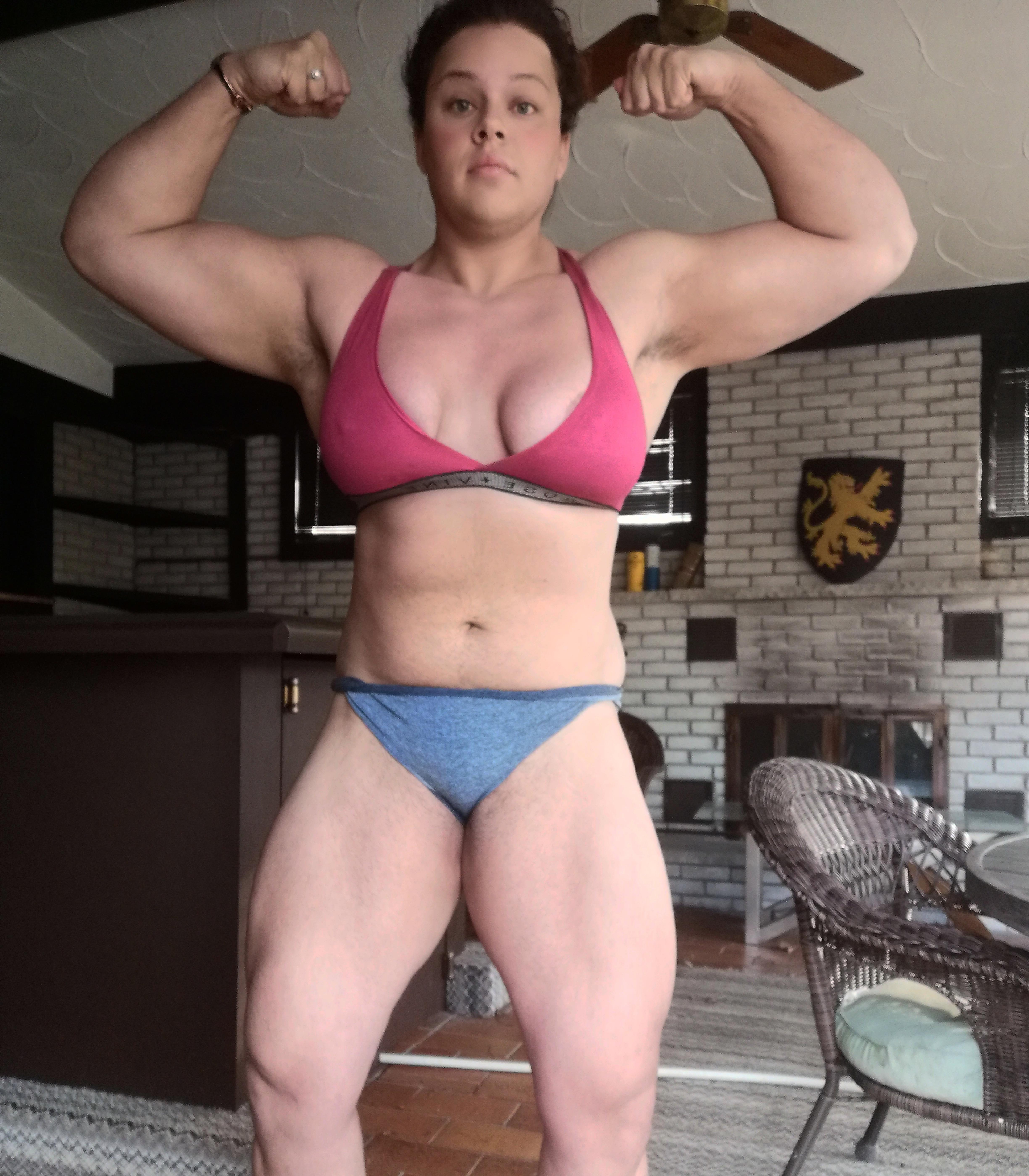 Flex friday! | Scrolller