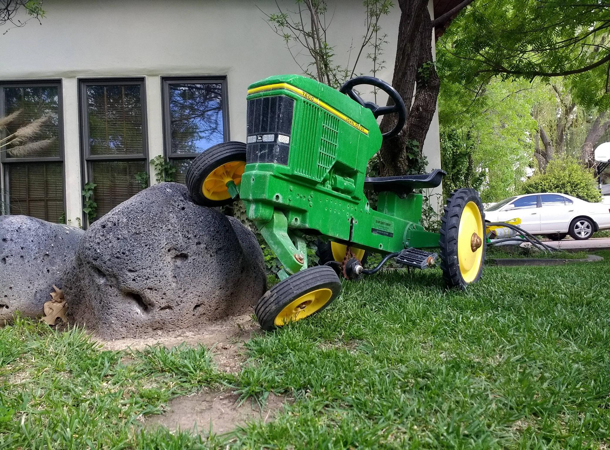 Flex Friday | Scrolller