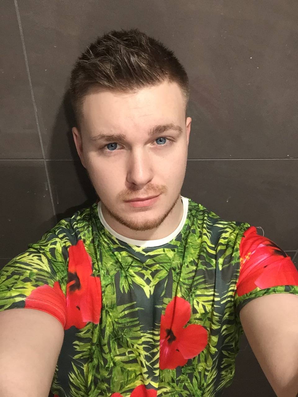 Florals? For Spring? Groundbreaking. | Scrolller