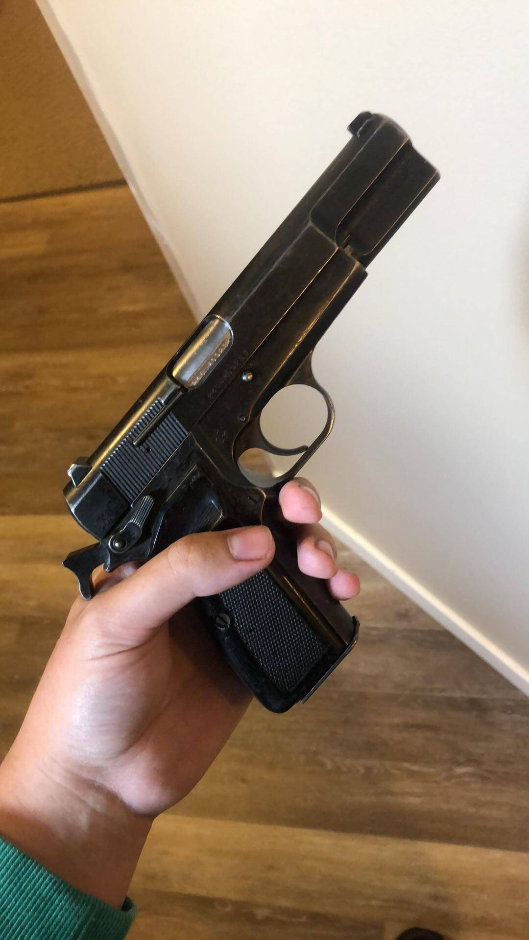 FN Browning Hi-Power MK III | Scrolller