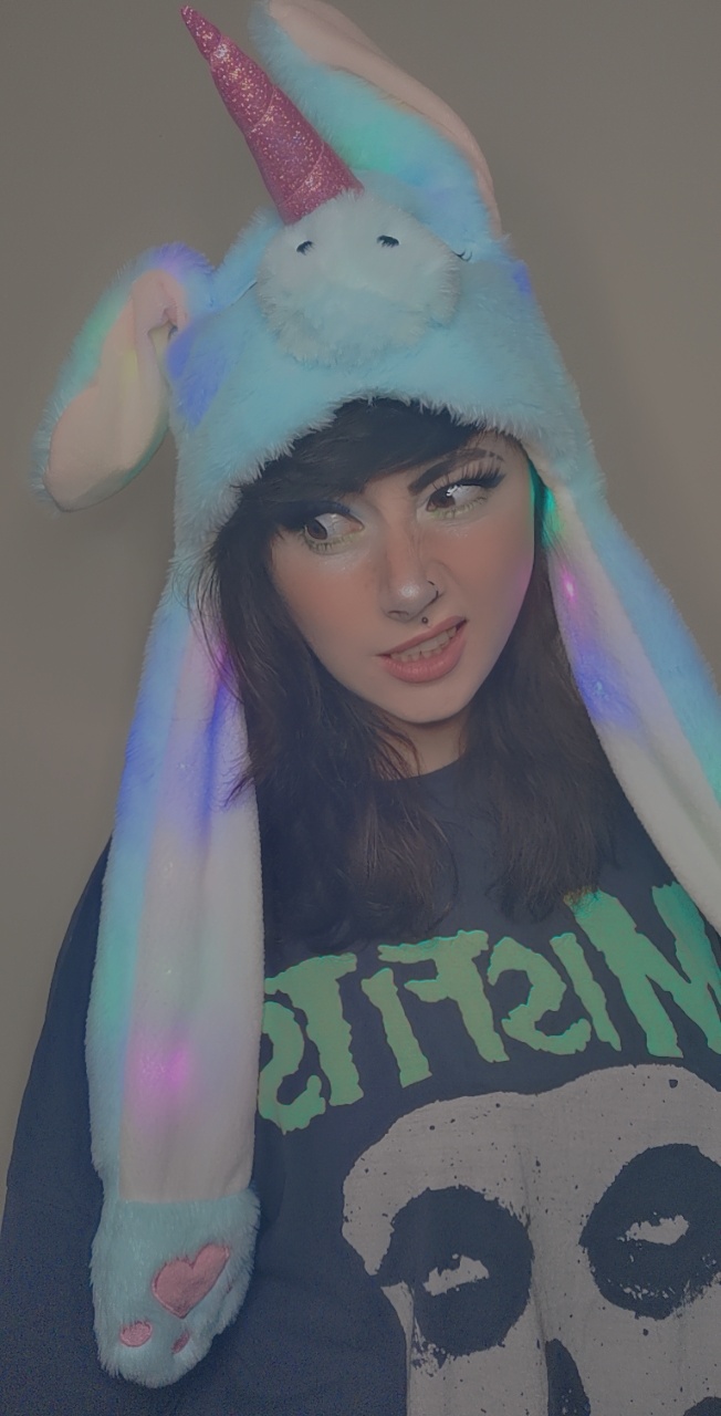 Forever emo 🖤 | Scrolller