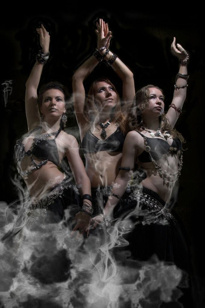 Frankincense and dancers | Scrolller