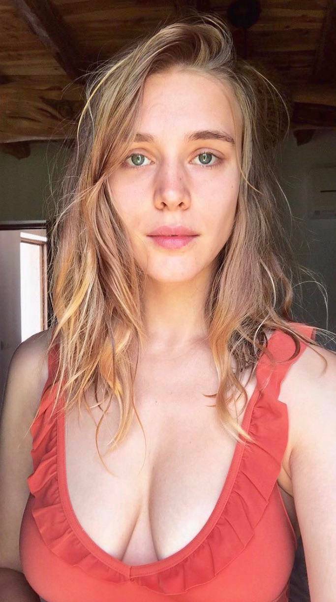 French Model, Gaia Weiss. | Scrolller