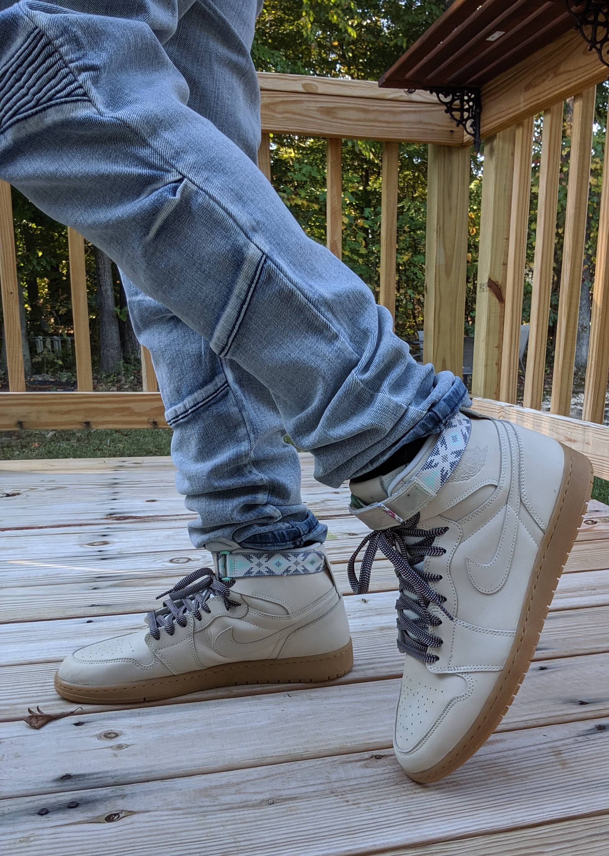 Friday Kicks | Scrolller